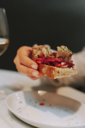 Menú Degustación de Toro Tapas: Celebración de la Temporada del Atún ...